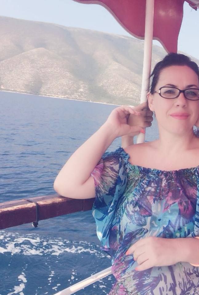 Vettingu/KPK rikonfirmon në detyrë gjyqtaren e Tiranës, Alma Brati ...