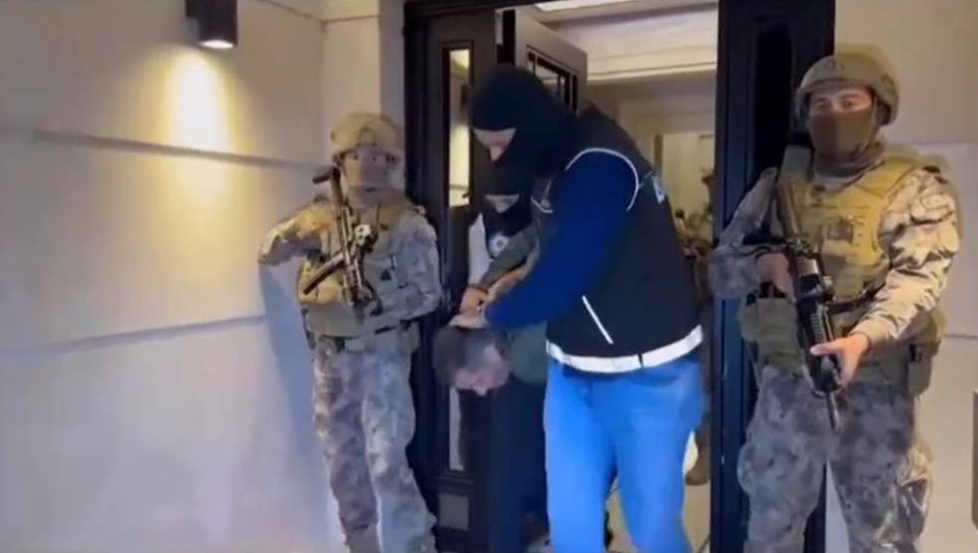 Dritan Rexhepi tentoi të arratisej gjatë operacionit të arrestimit ...